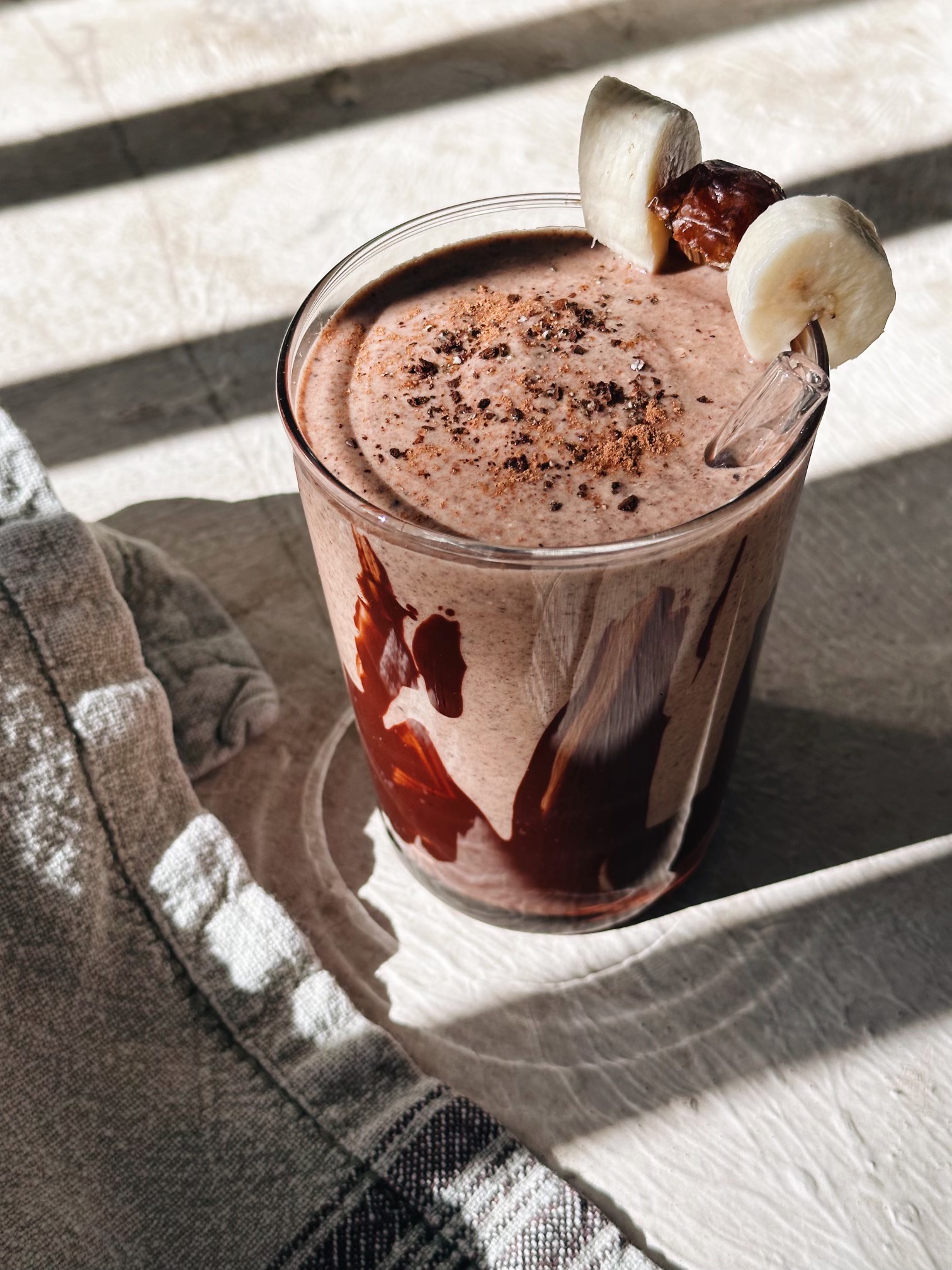 Coffee-Banana Breakfast Shake - Lentine Alexis